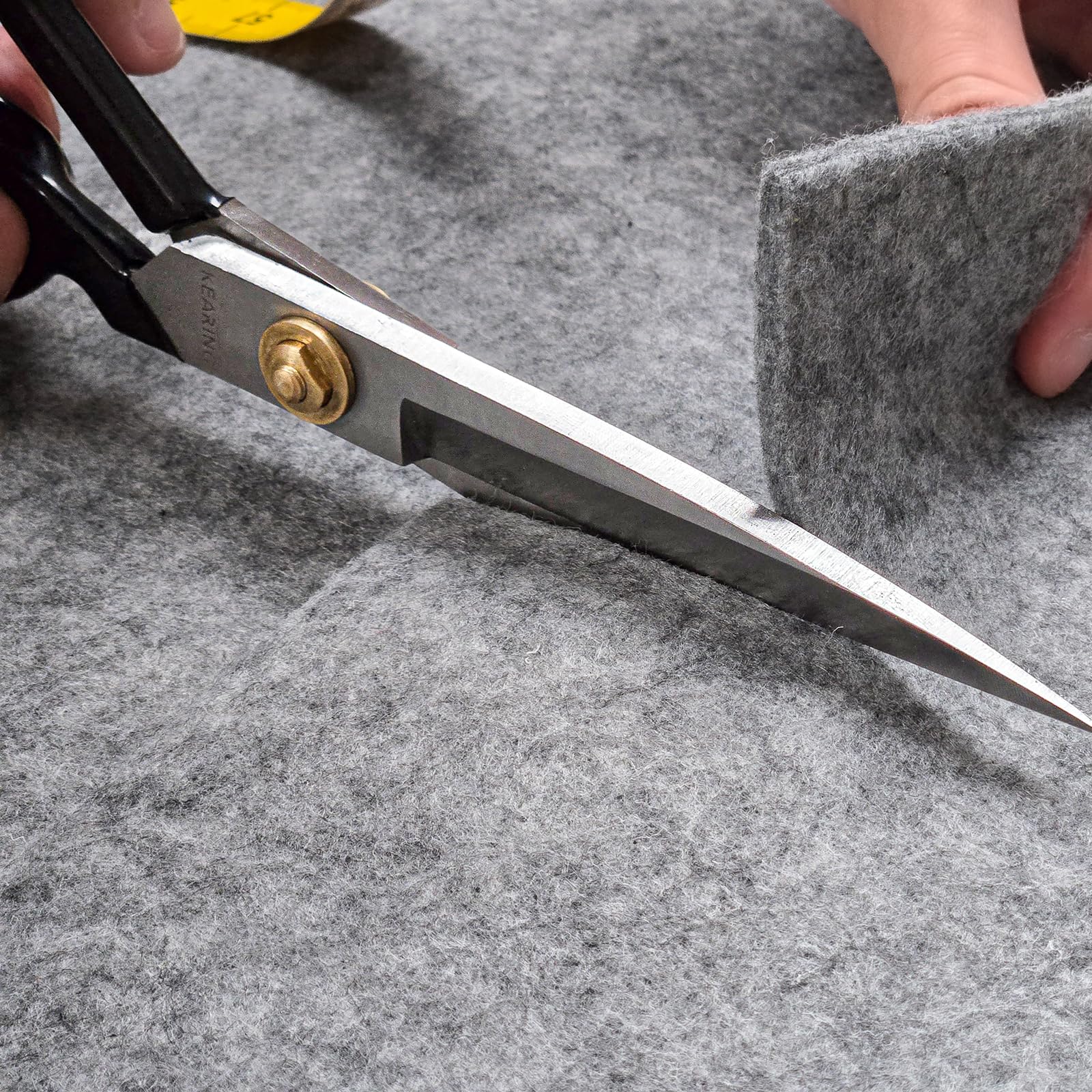 What Are the Key Features to Look for in Heavy-Duty Fabric Scissors for ...